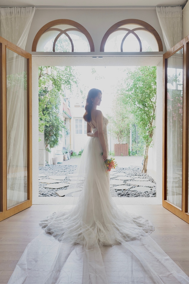 최한서, 권지은의 모바일 청첩장